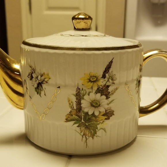 Ellgreave England | Kitchen | Authentic Ellgreave England Ironstone ...